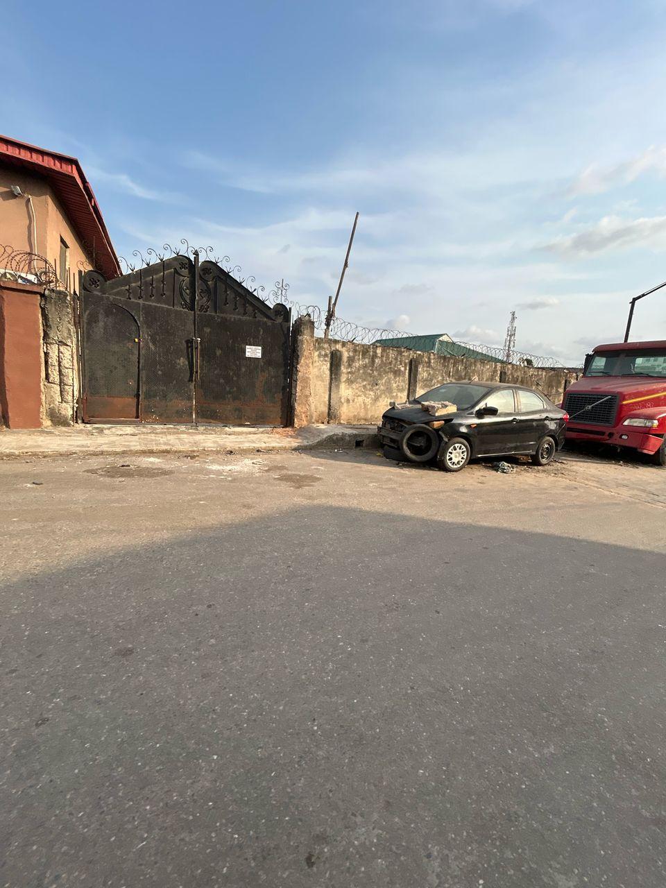 A parcel of land measuring 324.563sqmtr Fenced and Gated for sale